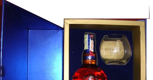 Hô biến rượu Chivas 18, Balentine