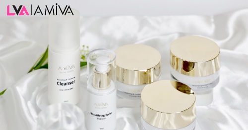 Khám phá phép màu làn da trắng sáng với Amiva Snow White set