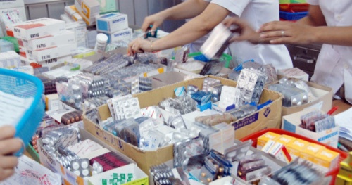 Ngành y phải kiểm soát được chất lượng thuốc, giá bán ở các nhà thuốc ...